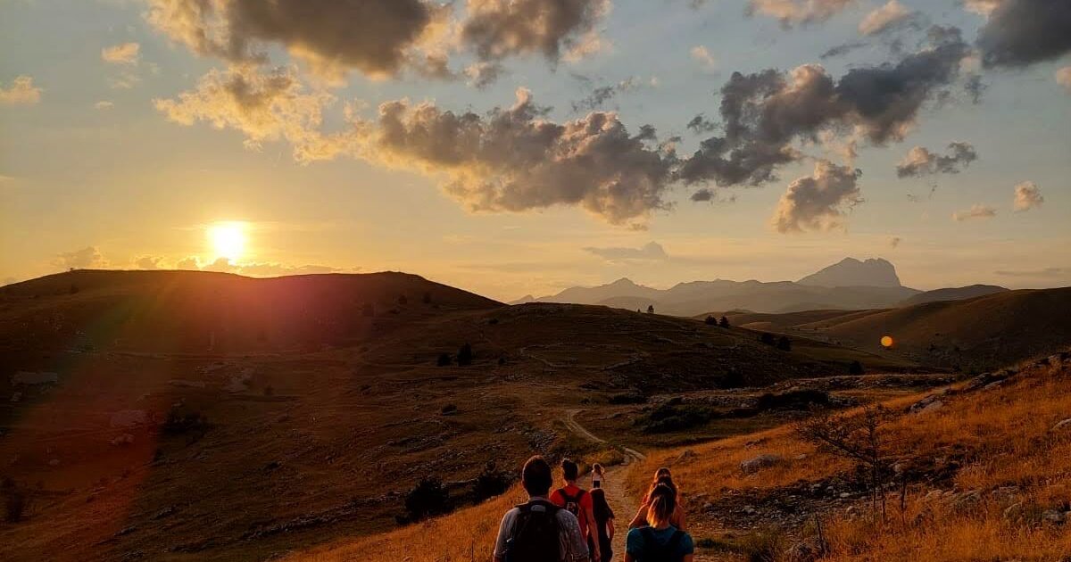 Trekking al tramonto e relax in spa in Abruzzo • Majellando