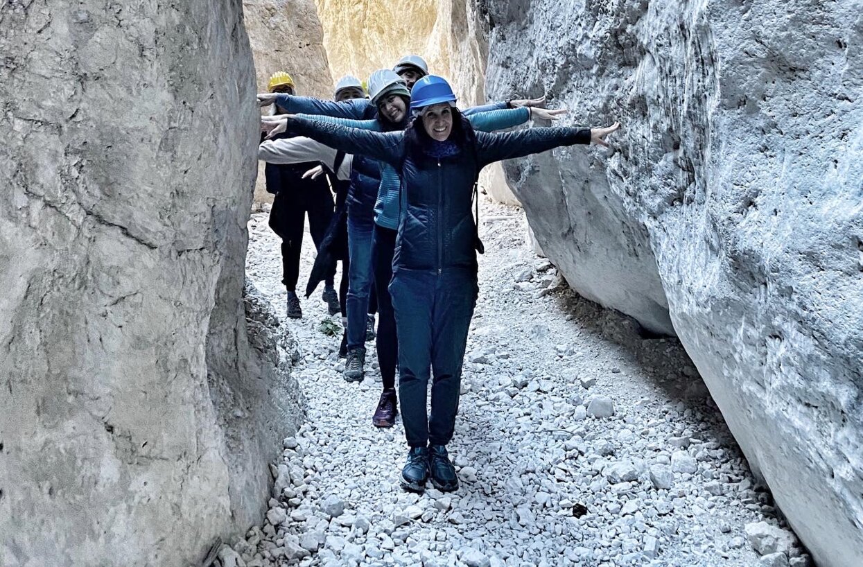 Escursioni bimbi abbazia e fiume sulla Majella in Abruzzo • Majellando